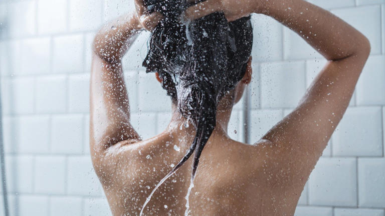A dermatologist reveals 11 shampoo ingredients that could actually ...