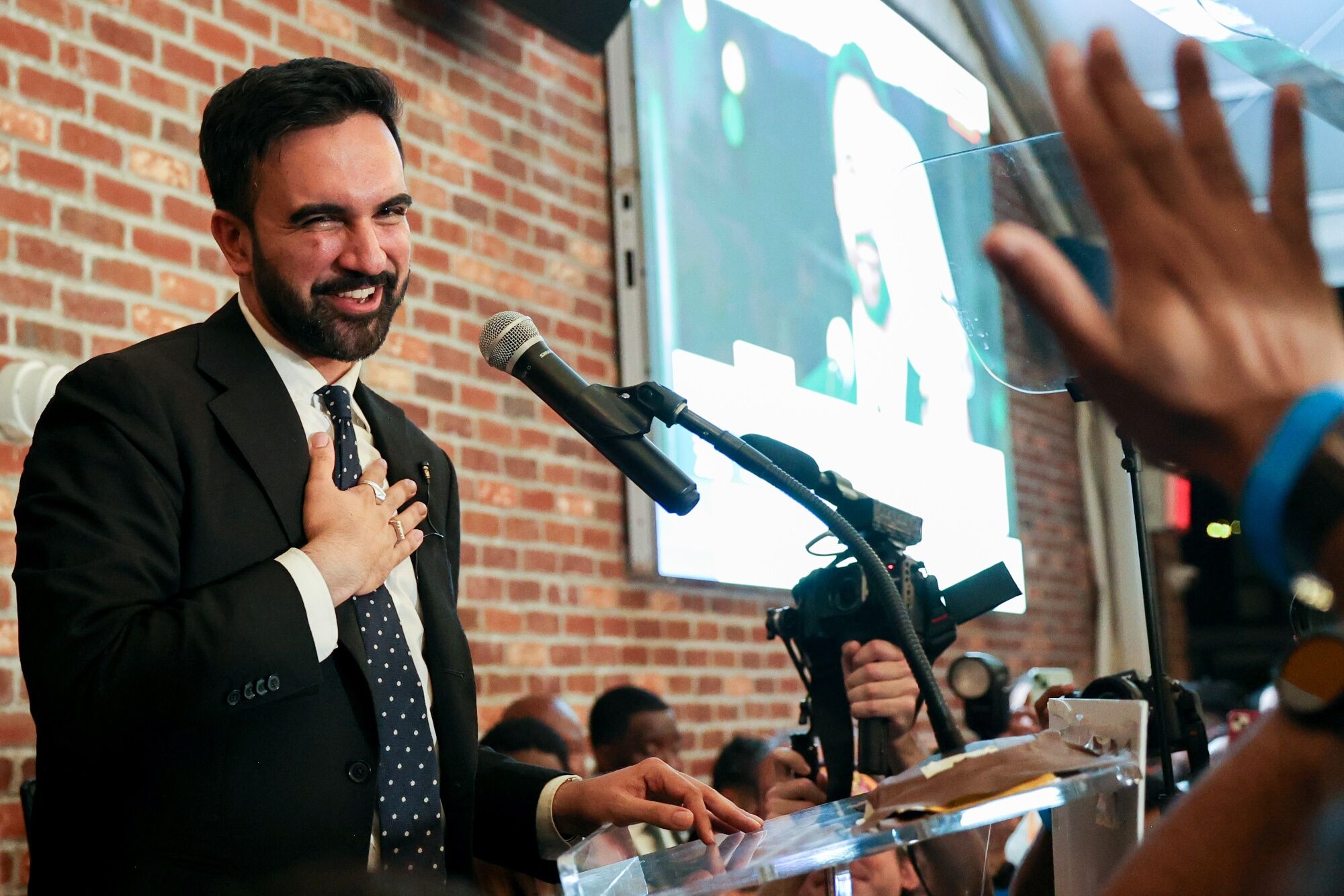 Trump Slams NYC Mayoral Candidate Mamdani as ‘Communist Lunatic’
