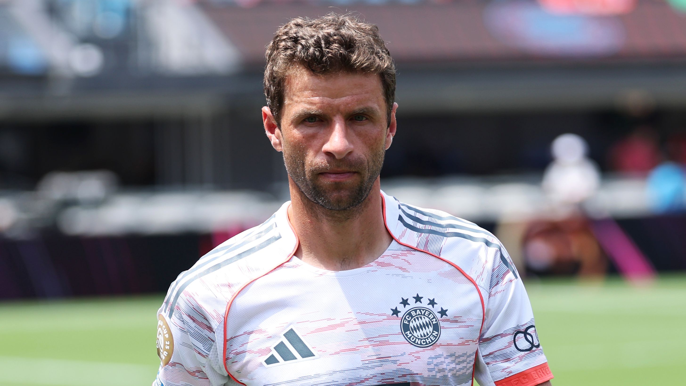 'Anyone should be able to do it!' - Muller dismisses heat complaints