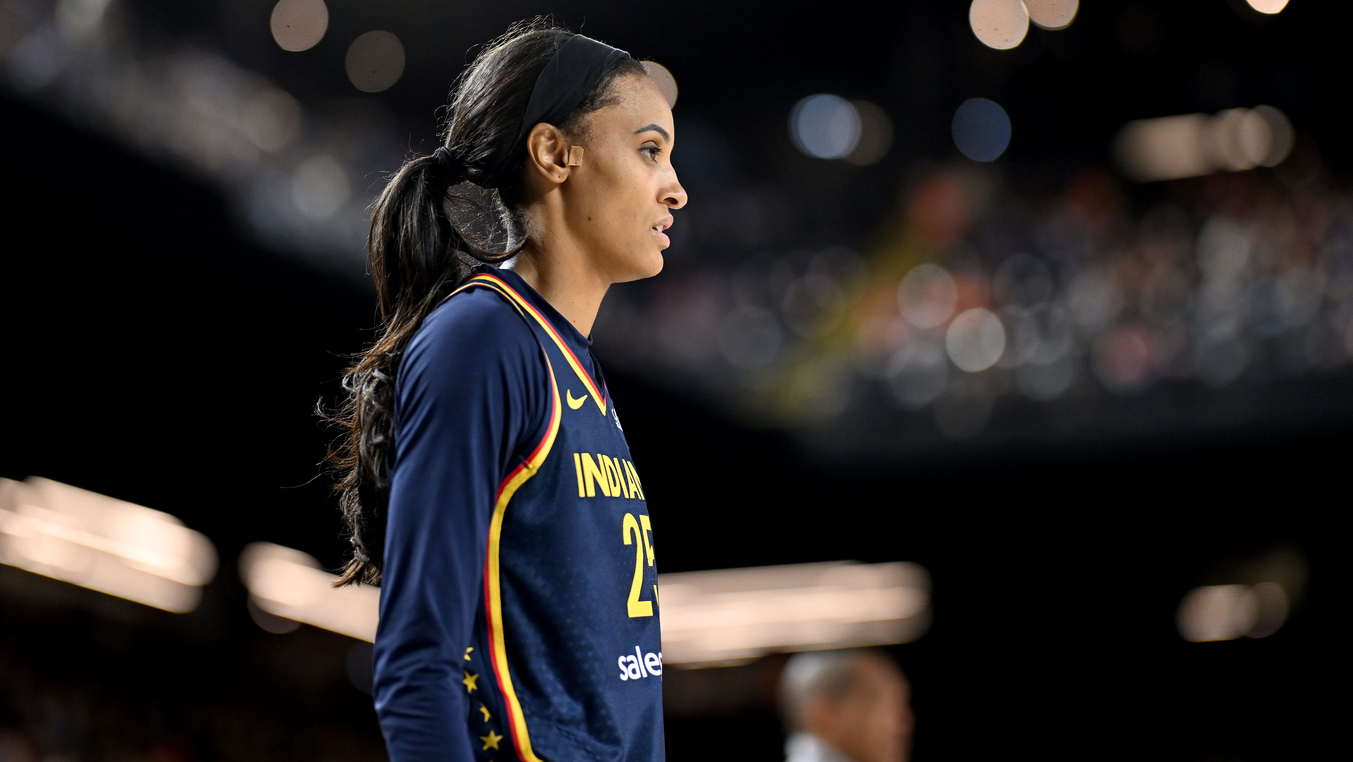 Fever Waive DeWanna Bonner and Sign Familiar Face for Reminder of Season