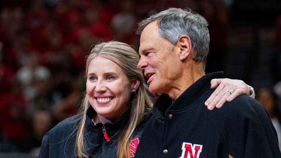 Nebraska Volleyball Coach Dani Busboom Kelly to Light Cornhusker State ...