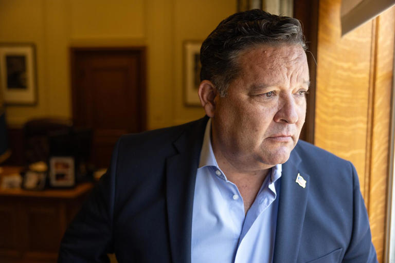 Lopez: Pasadena mayor's keepsake, a coffee can, is a reminder of when ... Lopez: Pasadena mayor's keepsake, a coffee can, is a reminder of when ...