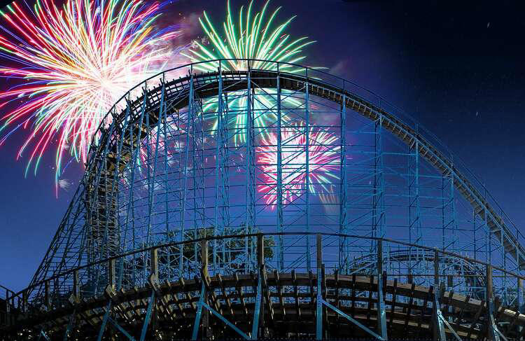 How to get the best view of Fourth of July fireworks at Woodlawn Lake ...