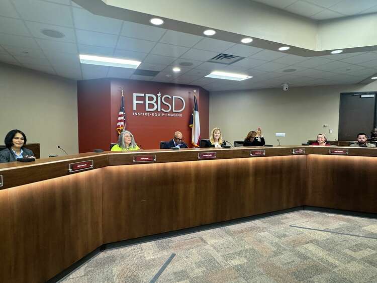 Fort Bend ISD approves $906.6M budget, temporary tax hike for teacher pay