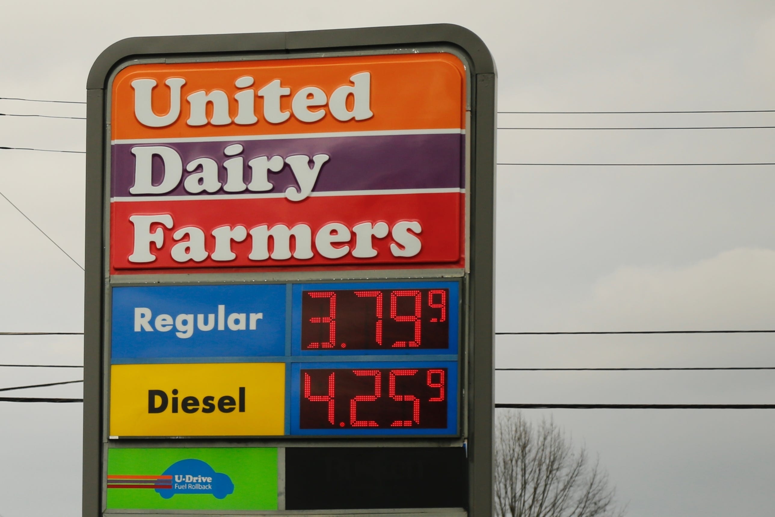 Gas prices in SC just went up amid Iran, Israel conflict. Here's how ...