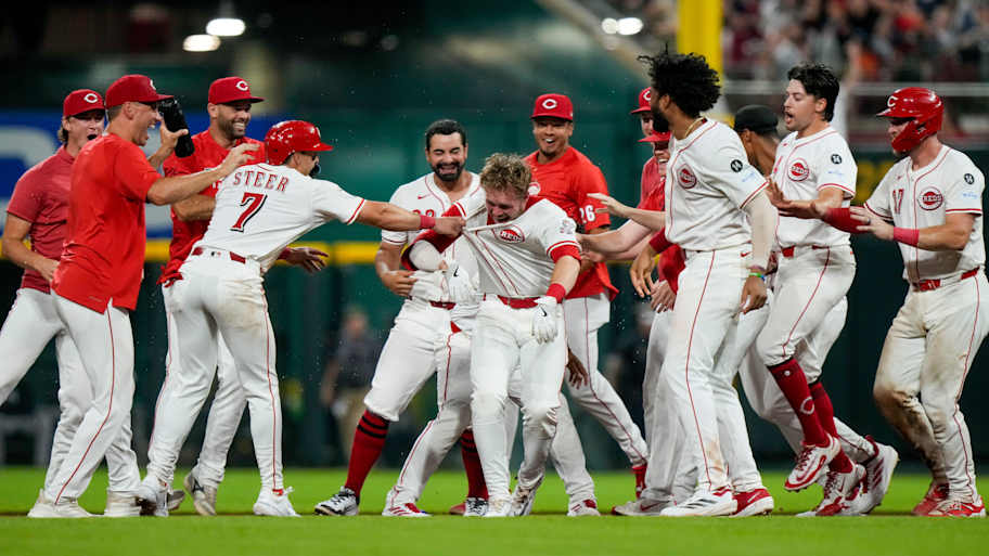 A Reds Win Tonight Against the Yankees Wouldn't Just Complete a Sweep ...