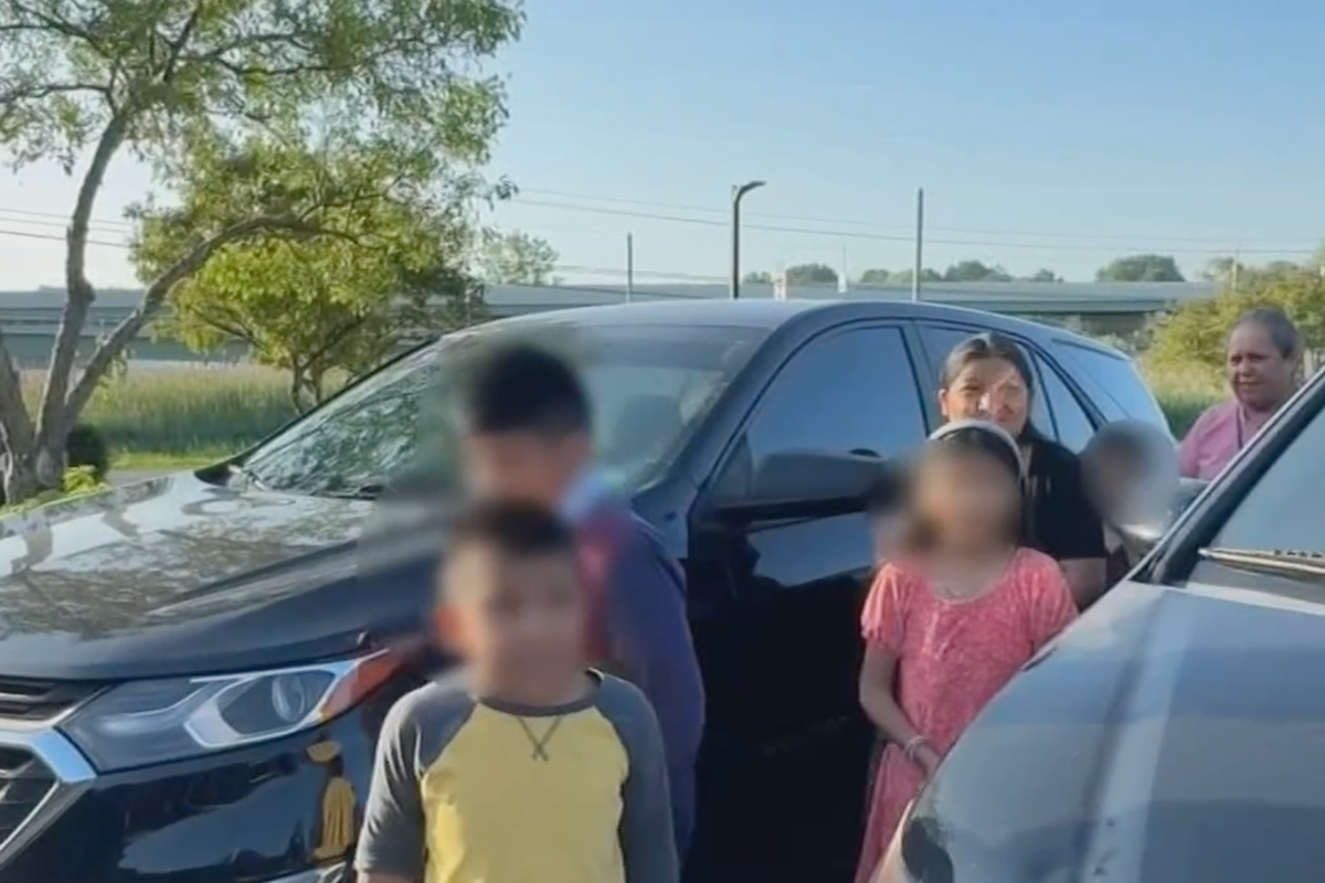 Mother and her four kids – three of whom are US-born – detained in ...