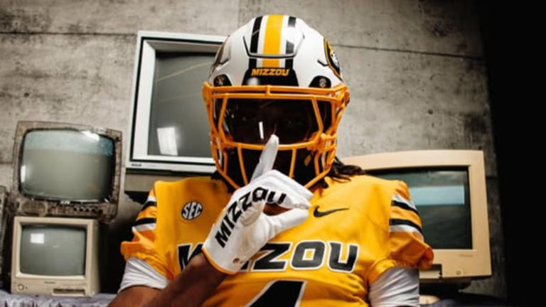 Mizzou Lands Commitment of 3-Star WR Devyon Hill-Lomax