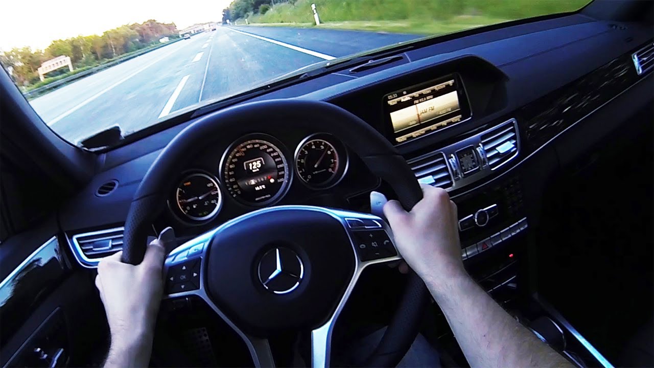 Mercedes E63 AMG W212 vs C63 AMG W204 – Auspuffsound Battle | REVS ...