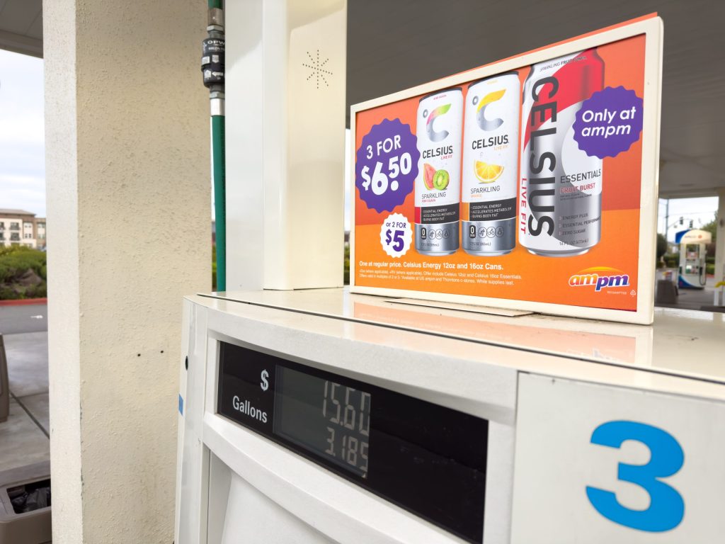 Average LACO gas price drops to lowest amount since August