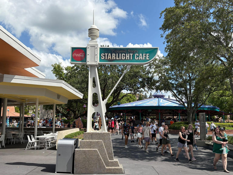 REVIEW: Cosmic Ray's Starlight Cafe Celebrates Summer 2025 with New and ...