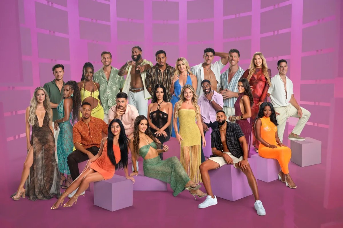 'Bachelor' Exes and 'Love Island' Stars Make Netflix Debut in 'Perfect ...
