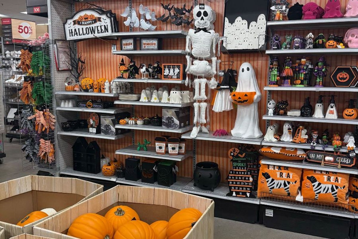 Pumpkin spice July? Major retailer just trotted out Halloween merch ...