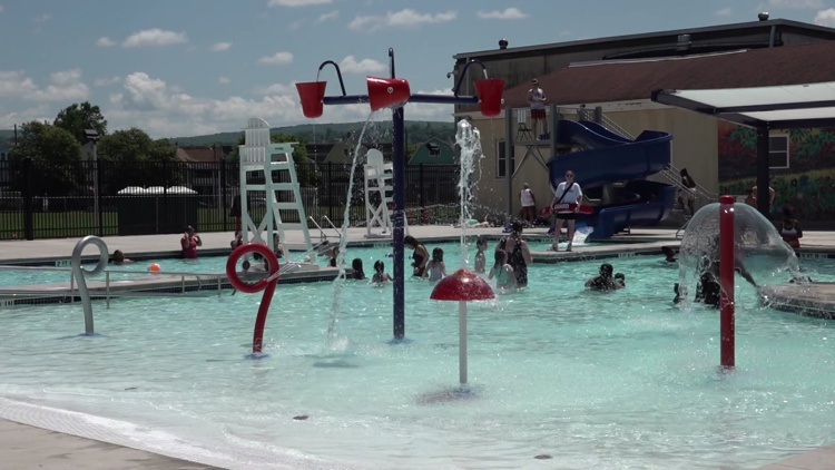 New pool unveiled in Scranton