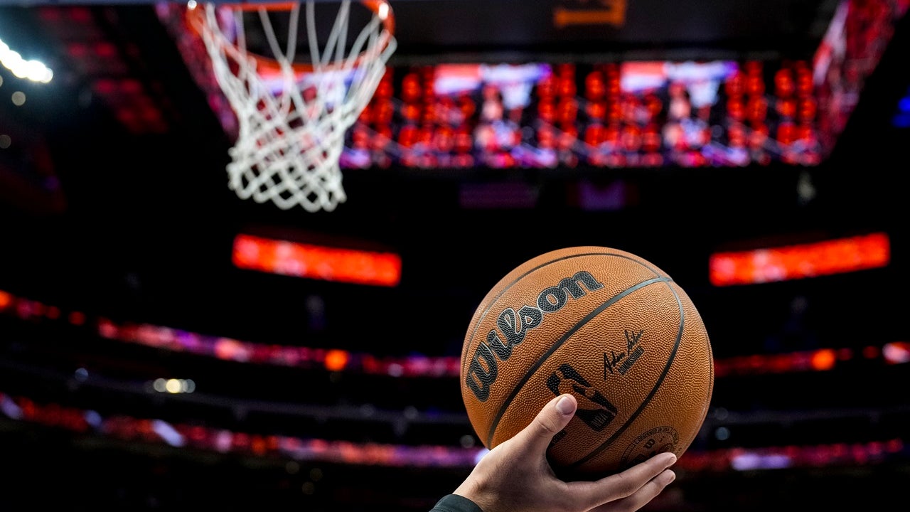 NBA Draft shakeup: Atlanta Hawks draft Derik Queen, trade rights to New ...