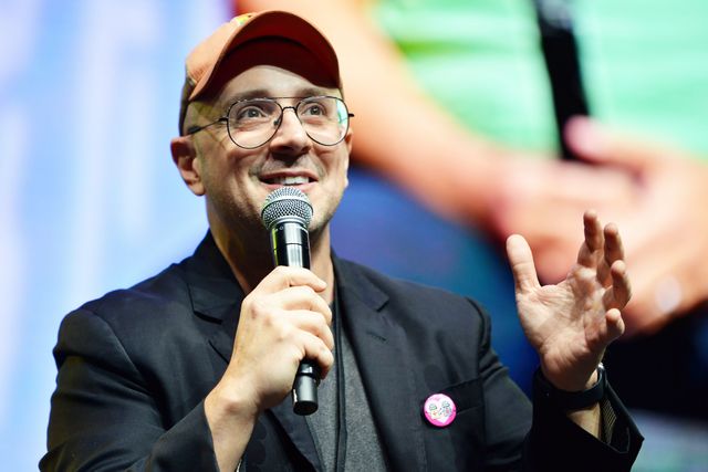 “Blues Clues” for adults! Original star Steve Burns launching ...