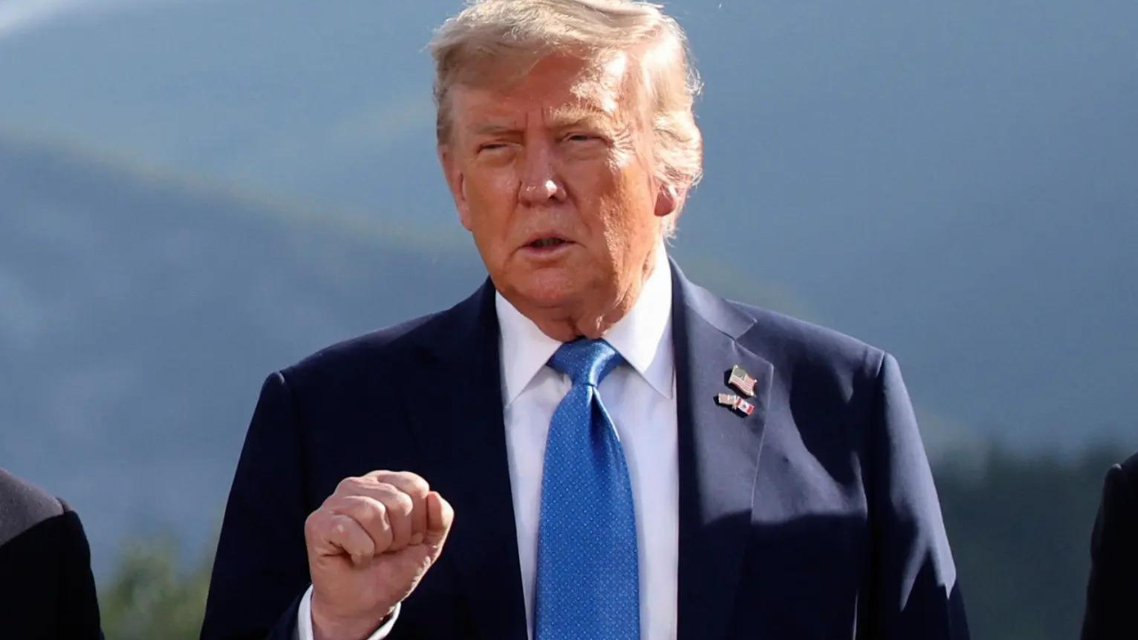 'Great American pilots very upset': Trump slams 'fake news' over Iran ...