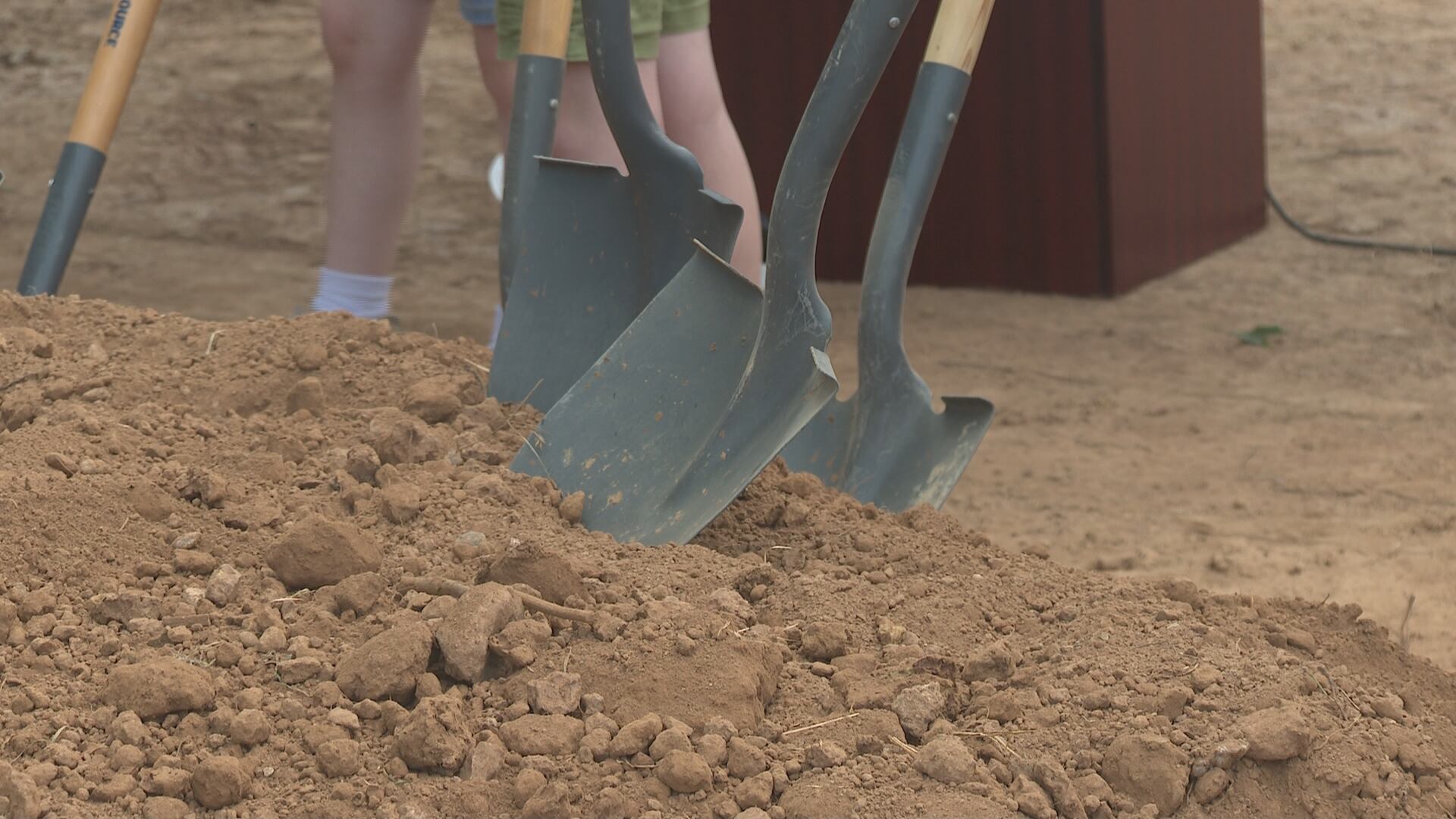 Groundbreaking ceremony held for new Lubeck Elementary School