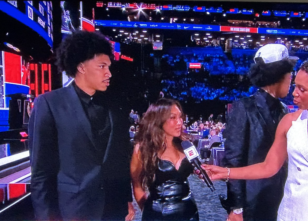 Dylan Harper’s mom, Maria, makes stunning appearance at 2025 NBA Draft