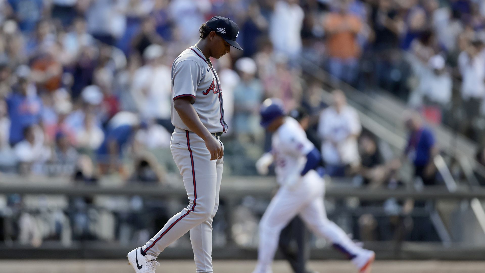 Braves walk the plank in 7-3 loss to Mets