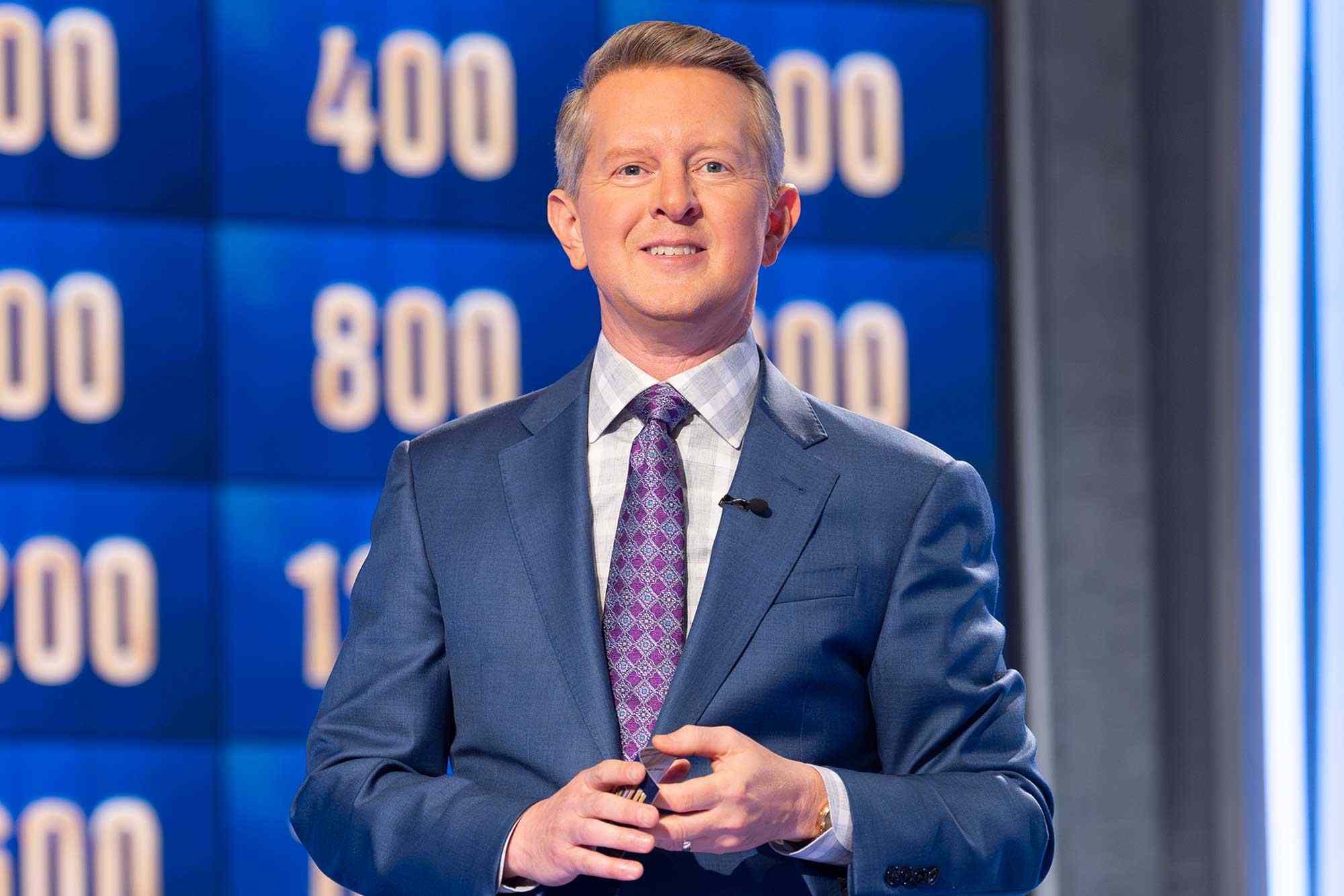 Jeopardy celebrates 62nd birthday by offering $6,200 and shot on show ...