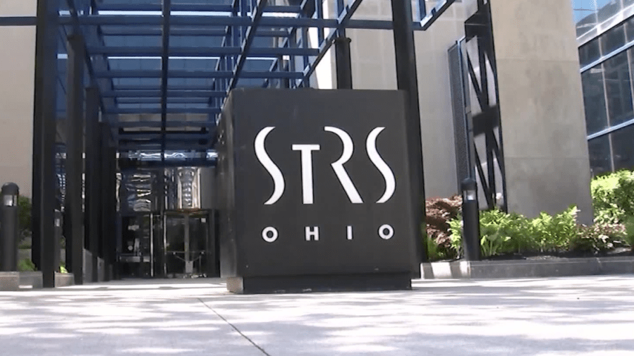 Ohio lawmakers make last-minute teachers pension change to state budget