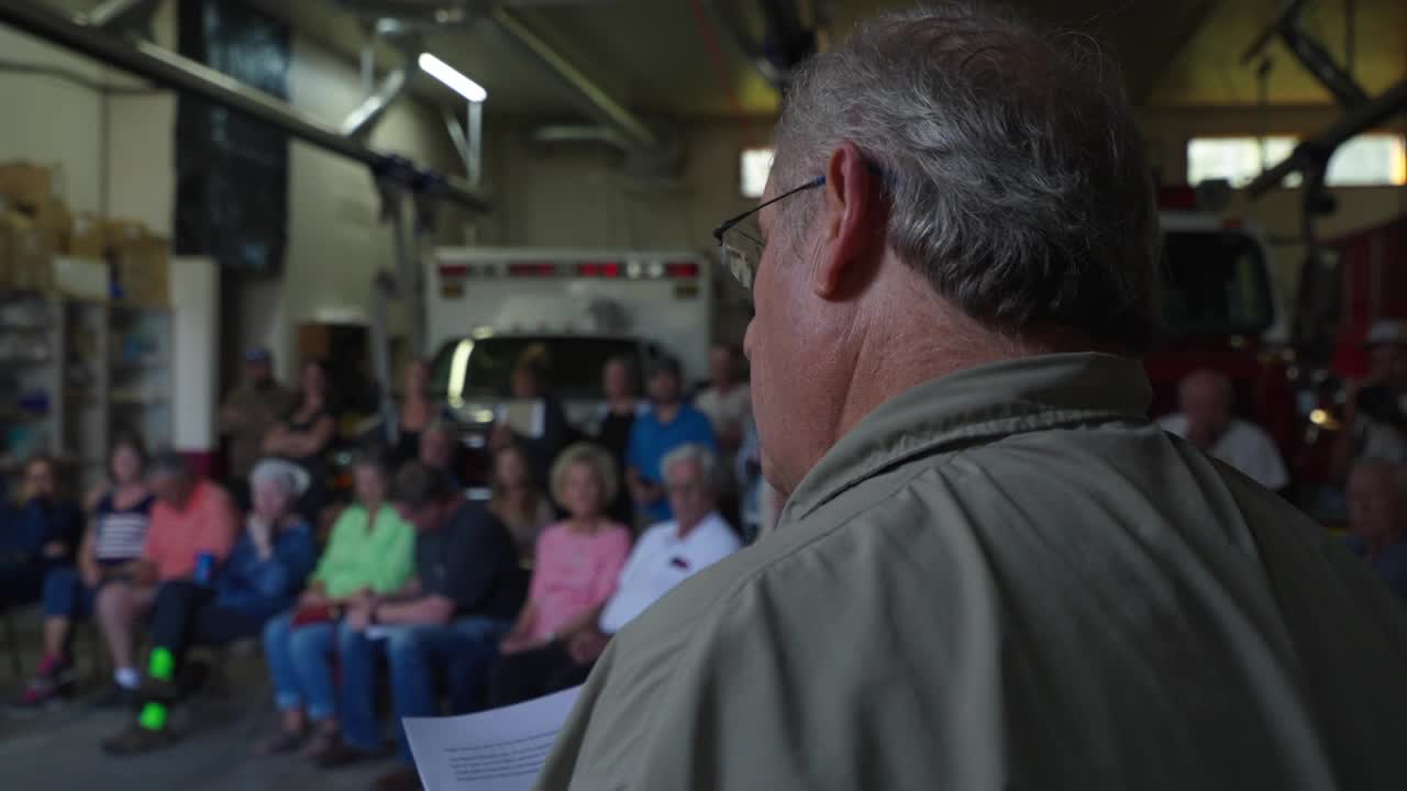 Seeley Lake residents voice concerns about fire chief during board meeting