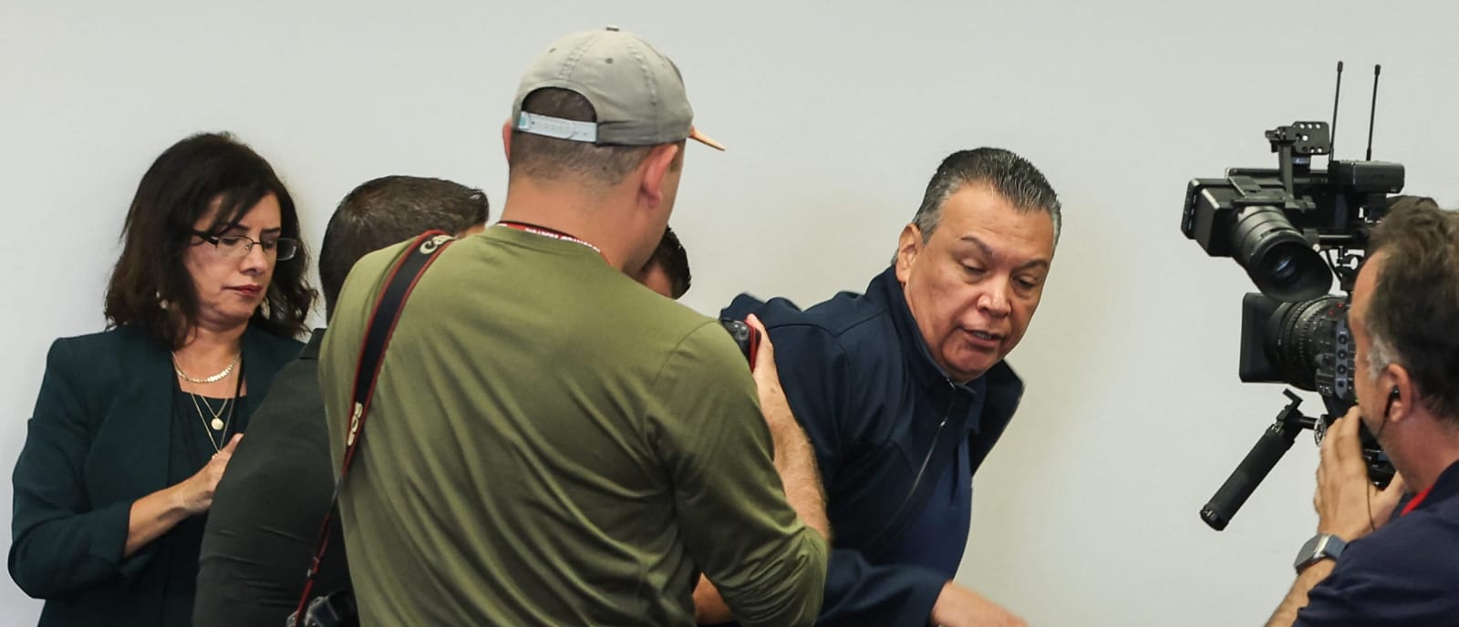 Anti-ICE California Senator Is Buddy-Buddy With Activists That Helped ...