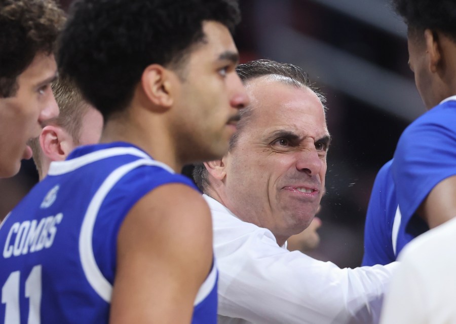 Ben McCollum, new Hawkeyes bringing new intensity to summer workout session