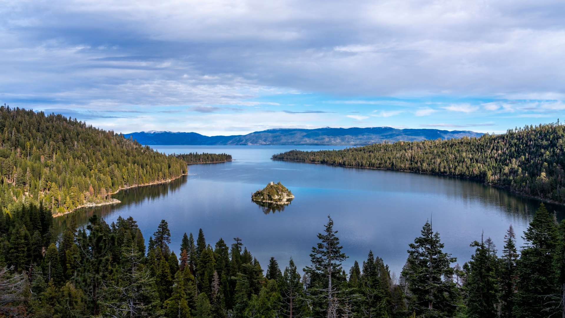 DoorDash Executive Josh Pickles Dies in Lake Tahoe Boating Tragedy