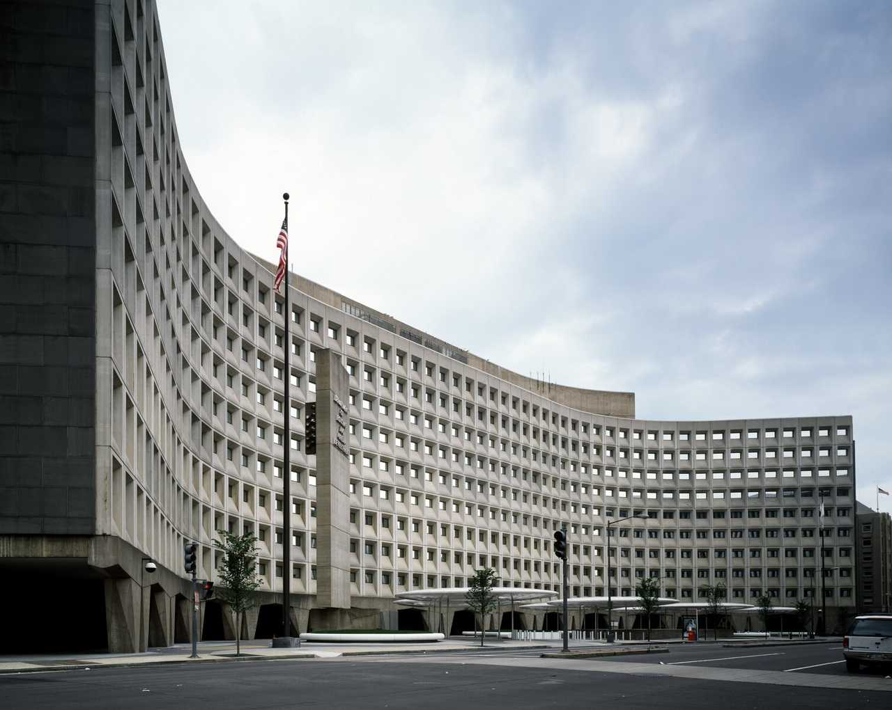 HUD Headquarters Leaving DC For New Home In Virginia: 'Historic Day ...