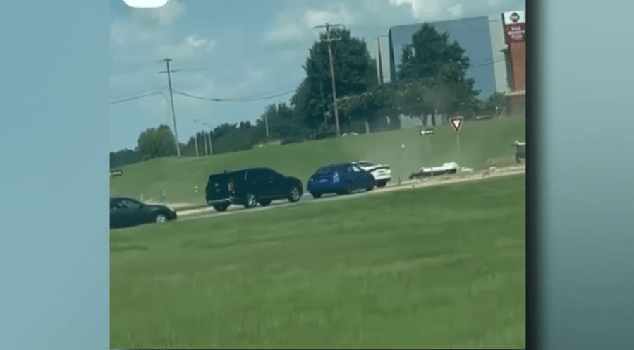 Witness shares video of MS police chase