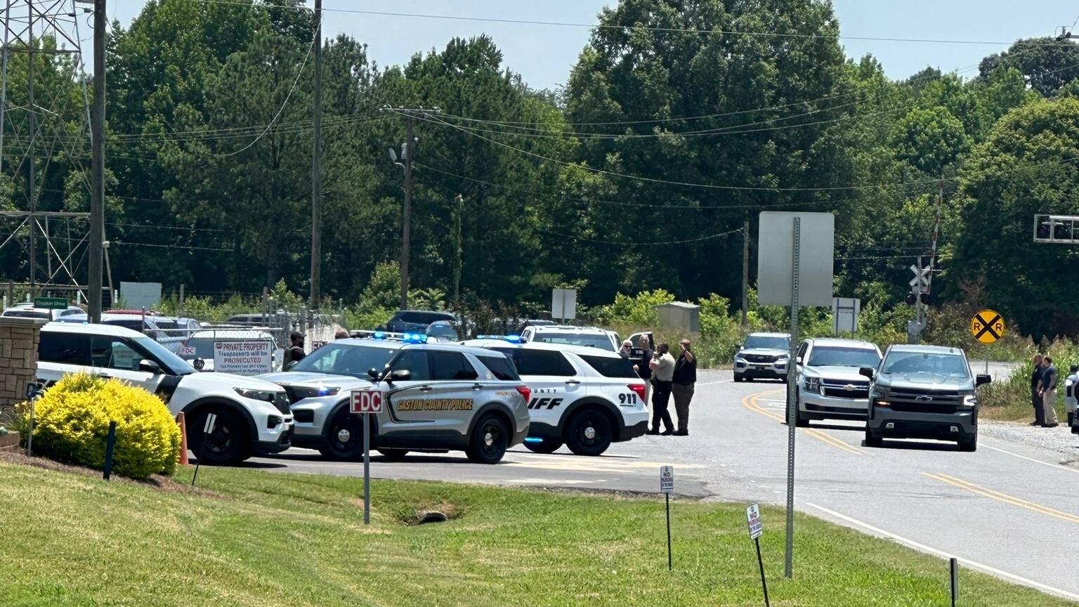 ICE detains at least 16 amid investigation into NC business