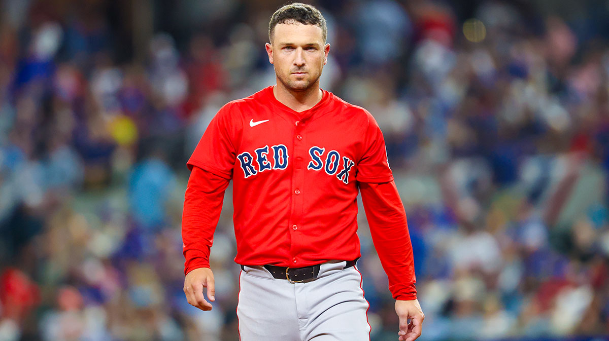 Alex Cora drops crucial Alex Bregman injury timeline