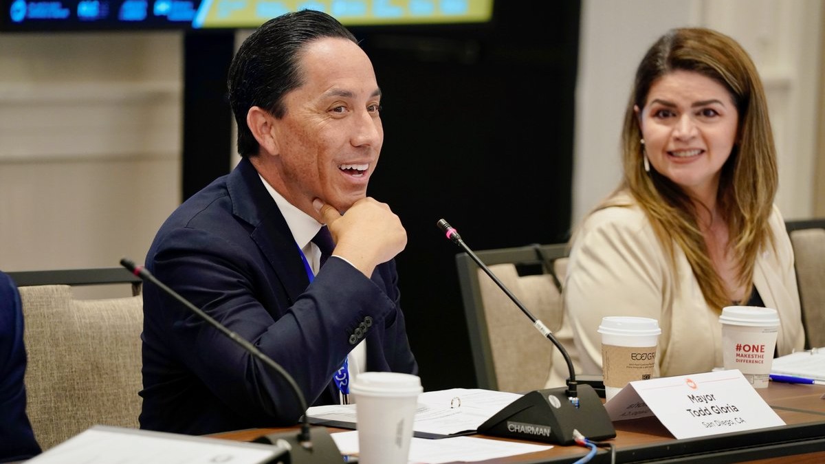 Gloria elected vice president of United States Conference of Mayors