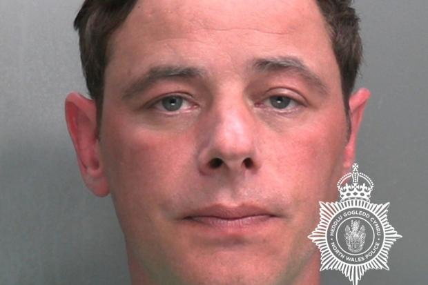 'Do not approach this man if seen in public,' police warn - here's why