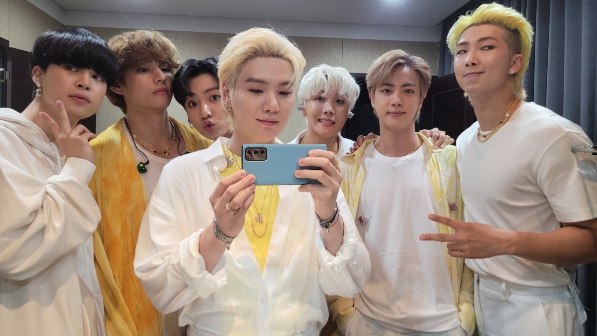 ‘Forever We Are Young’: BTS ARMY Documentary Release Date, Ticket ...