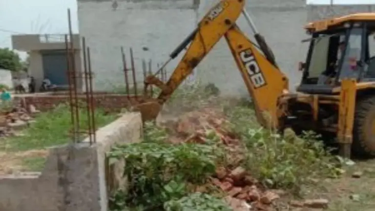 Authorities demolish encroachment on government land in Sambhal after ...