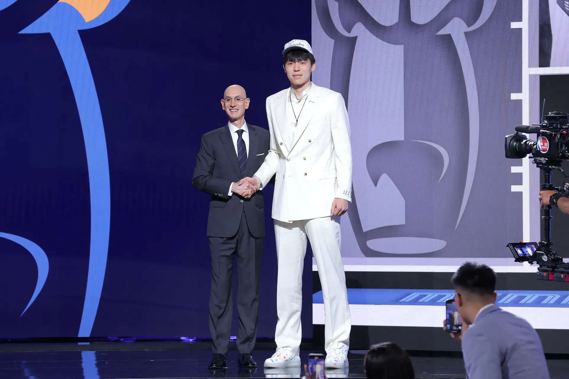 Yang Hansen makes NBA draft history in first-round picks, goes to ...