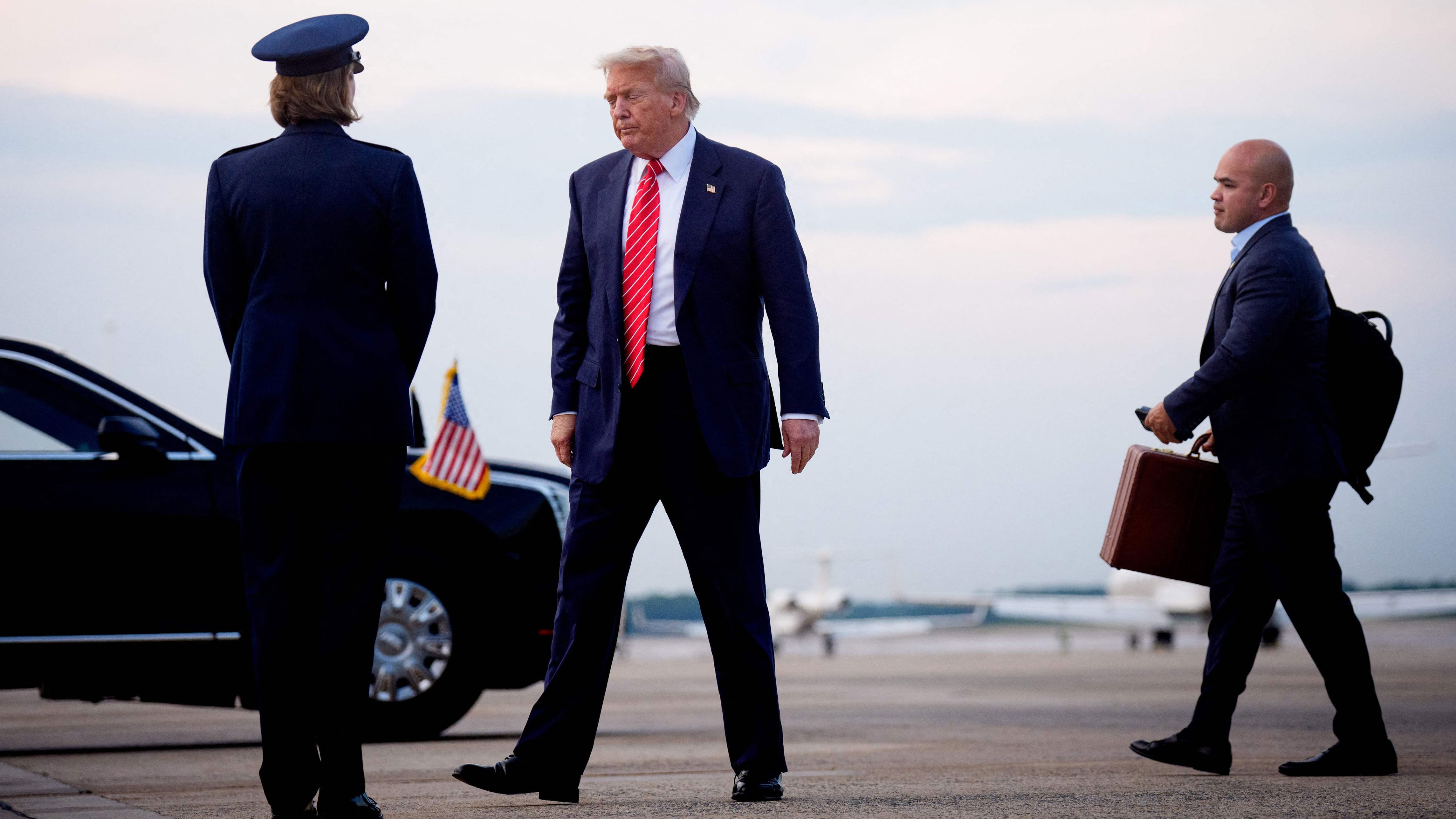 Donald Trump announces new talks with Iran as hopes rise for Gaza truce