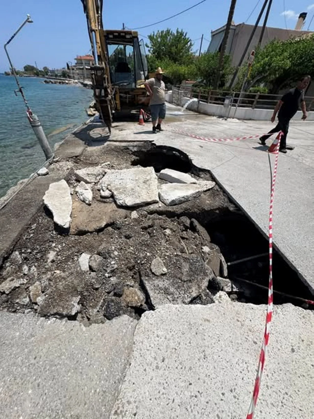 Κυρήχθηκε σε κατάσταση έκτακτης ανάγκης η Αιγείρα ΦΩΤΟ
