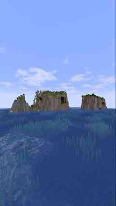 This Minecraft Seed Drops You Between Two Epic Cliff Islands Right at Spawn