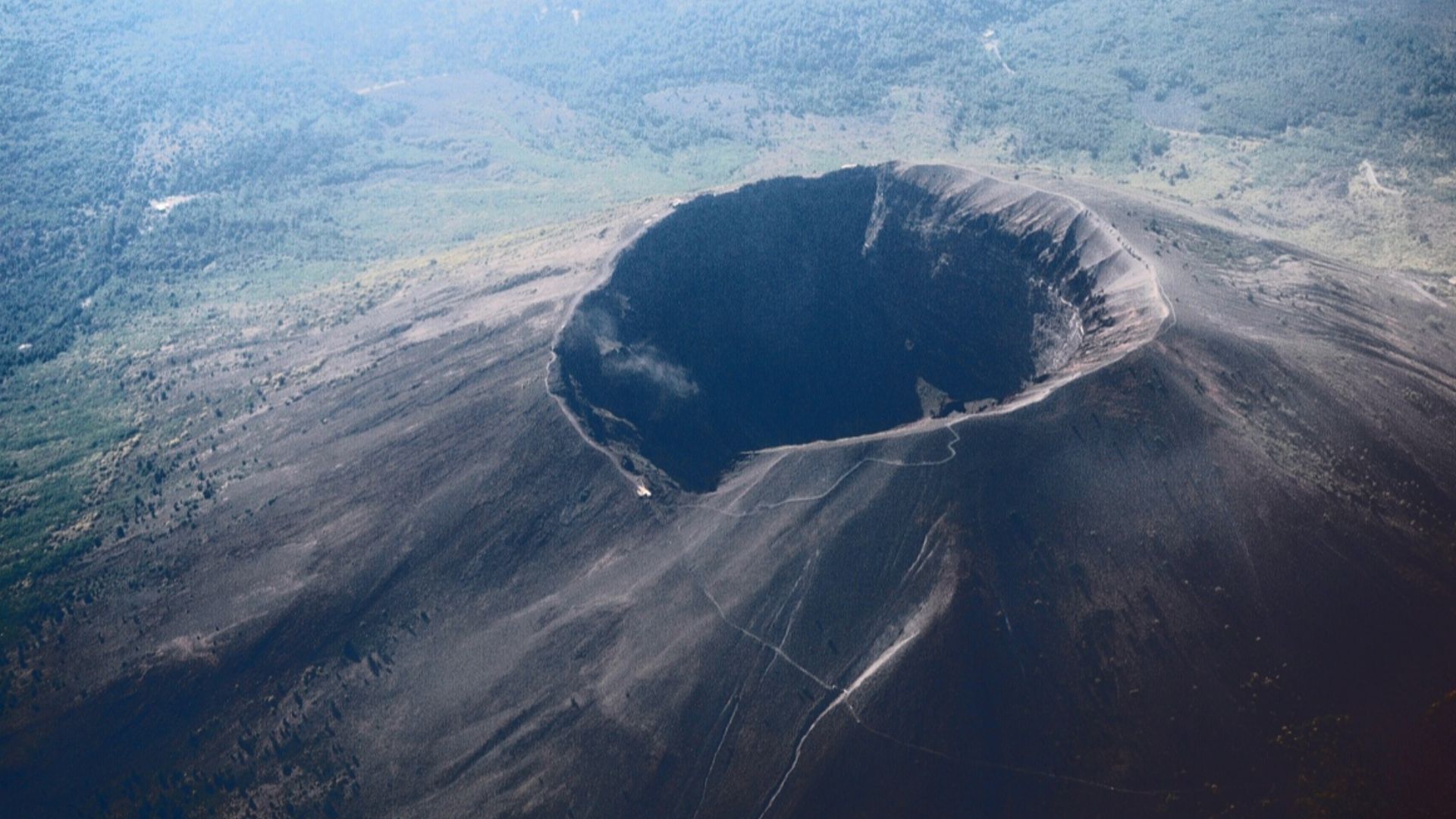 Scientists discovered a 2000-year-old glassified human brain near ...