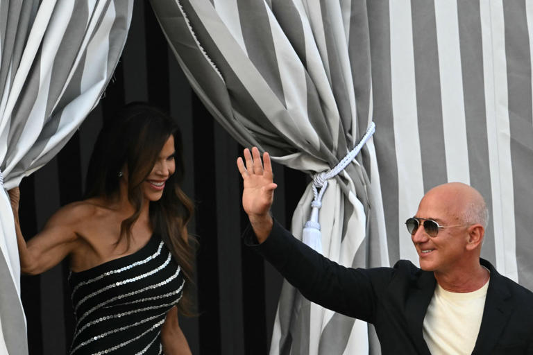 Qui est Lauren Sanchez, dont le fastueux mariage avec Jeff Bezos à ... Qui est Lauren Sanchez, dont le fastueux mariage avec Jeff Bezos à ...