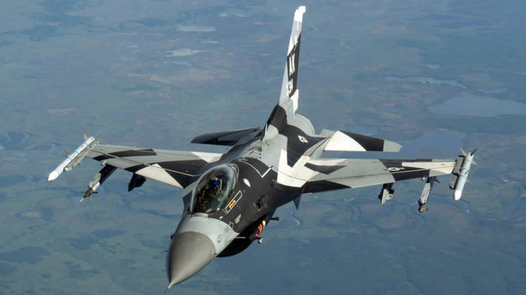 5 Of The Fastest US Fighter Jets In Service Today