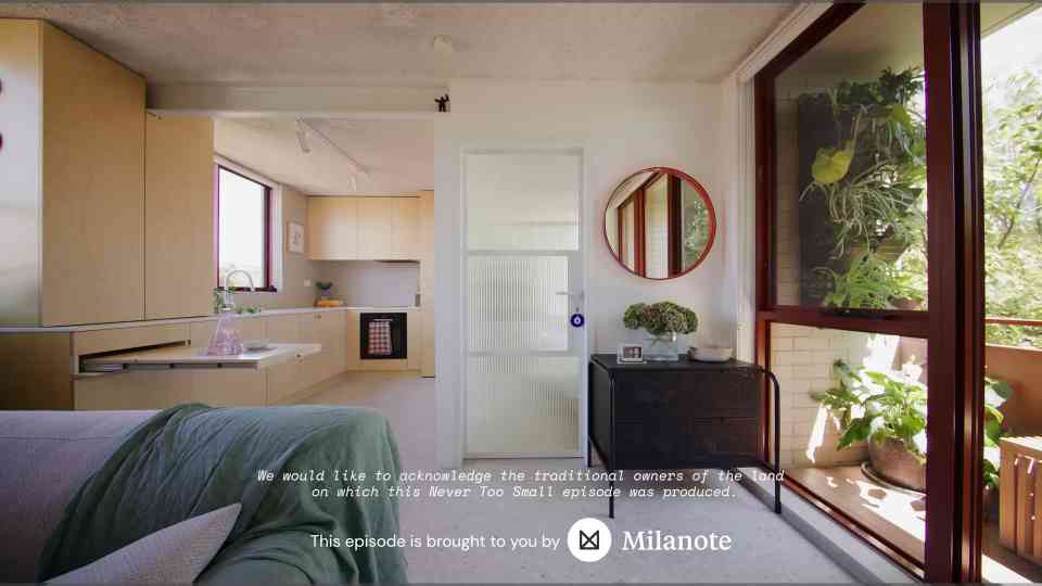 1970's Timber Accented Small Apartment Renovation, Melbourne - 42sqm ...