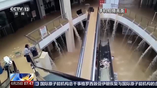 Hundreds evacuated in southern China as severe flooding persists