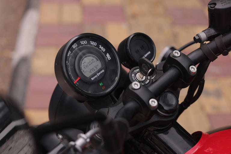 2025 Royal Enfield Hunter 350 review: The perfect RE for the first-time ...