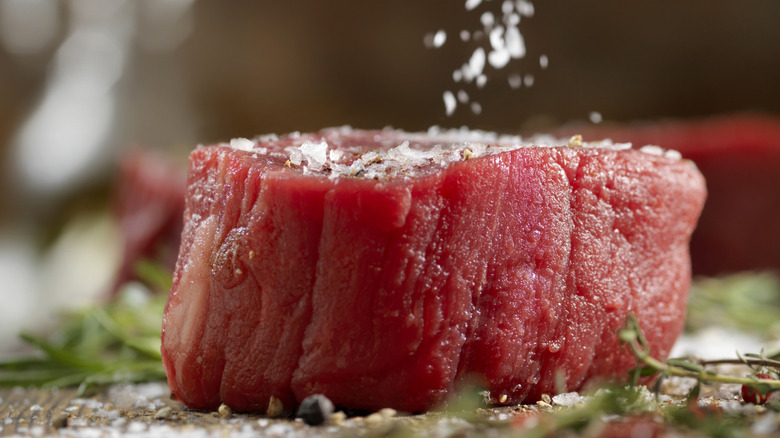 Wolfgang Puck's 13 Tips For Cooking The Best Steak