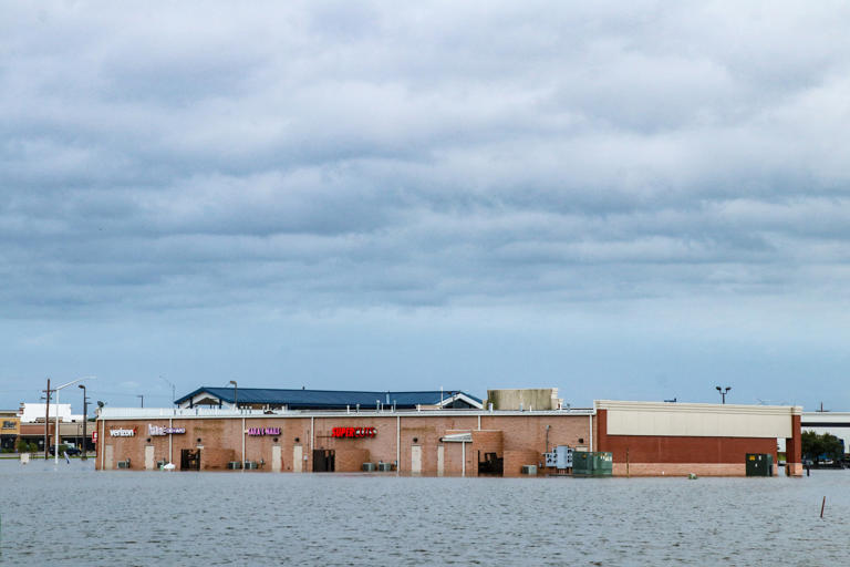 Grand Island asking flood victims to report damage now to help secure ...
